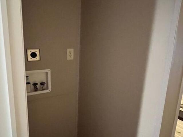 2 BR, 1 BA Apartment 1513 W. Crockett St. 27, Alamo, TX 78516