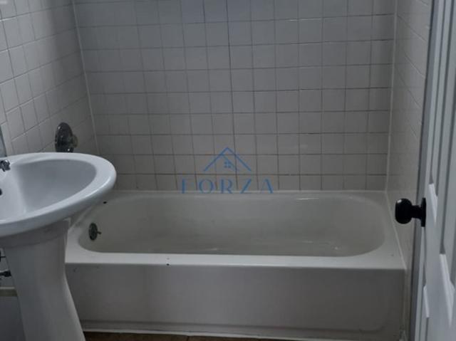 2 BR, 1 BA Apartment 1515 S Millard Ave, Chicago, IL 60623