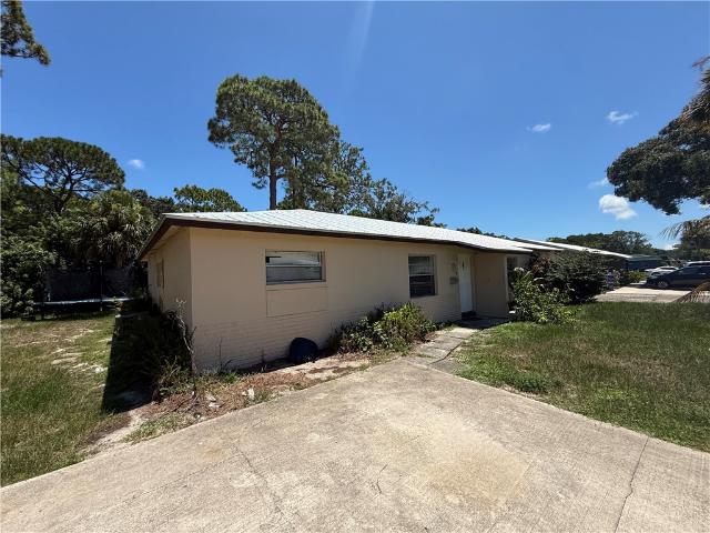 2 BR, 1 BA Apartment 1516 41st Avenue, Vero Beach, FL 32960