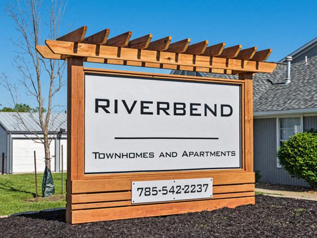 2 BR, 1 BA Apartment 1516 Greenway Dr Unit 410J, Eudora, KS 66025