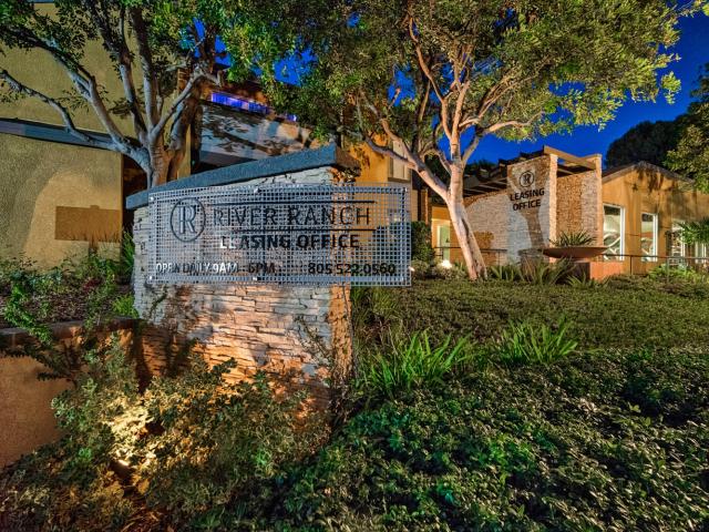 2 BR, 1 BA Apartment 1518 Patricia Avenue Unit 1542 430, Simi Valley, CA 93065