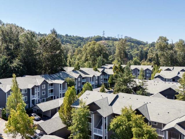 2 BR, 1 BA Apartment 15205 140th Way Southeast Unit F203, Renton, WA 98058