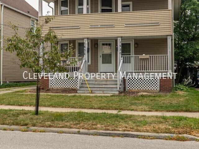 3 BR, 1 BA Apartment 1530 Lakeland Ave, Lakewood, OH 44107