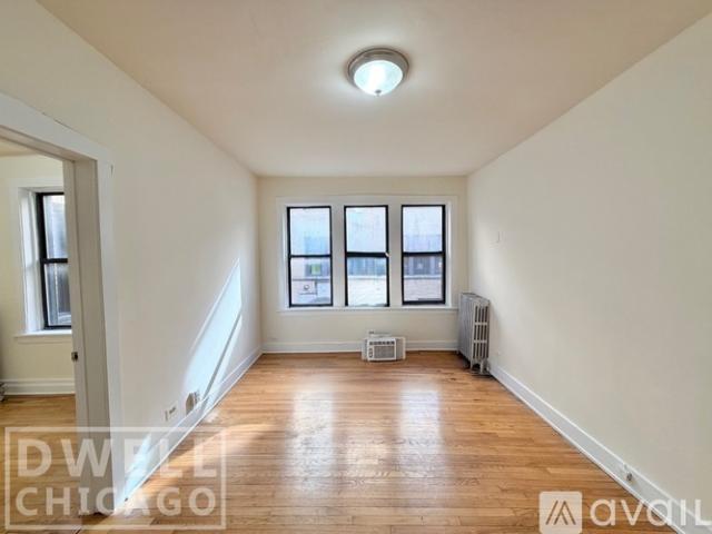 2 BR, 1 BA Apartment 1530 N Kedzie Ave, Unit 1532 2F, Chicago, IL 60651