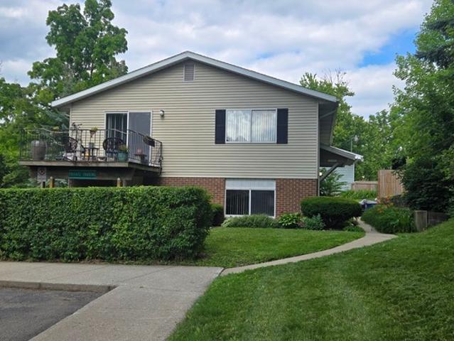 2 BR, 1 BA Apartment 1530 Siller Terrace, Unit 1, Ann Arbor, MI 48103