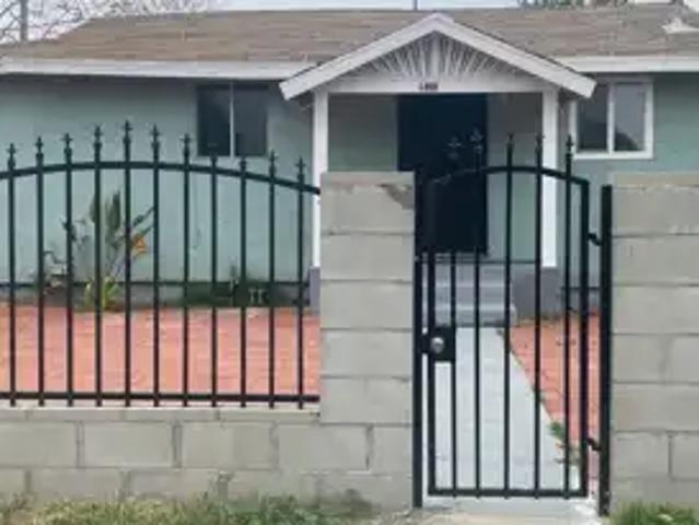 2 BR, 1 BA Apartment 1532 W 9th St, San Bernardino, CA 92411