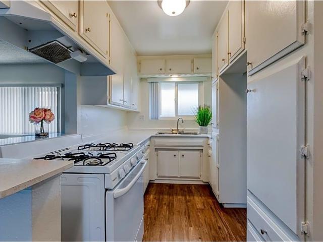 2 BR, 1 BA Apartment 15357 Bellflower Unit S15, Bellflower, CA 90706