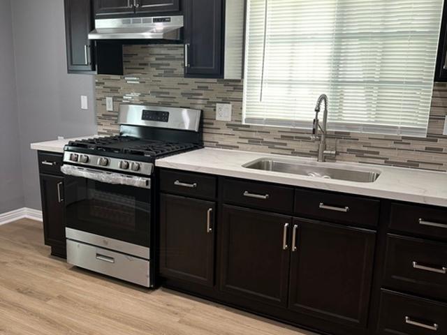 2 BR, 1 BA Apartment 1535 Freeman Avenue, Long Beach, CA 90804