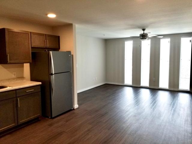 2 BR, 1 BA Apartment 1535 Moore Road Unit 10 D121, Rosenberg, TX 77471