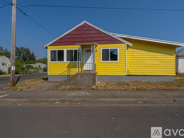 2 BR, 1 BA Apartment 1537 Southeast Salem Avenue, Unit A, Albany, OR 97321