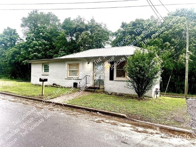 2 BR, 1 BA Apartment 1543 Golf Club Lane, Clarksville, TN 37043