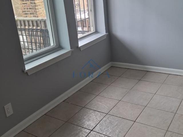 2 BR, 1 BA Apartment 1555 S Millard Ave, Chicago, IL 60623