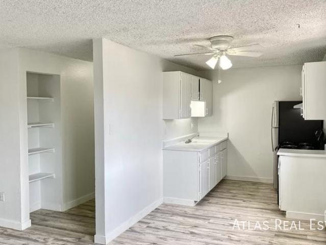 2 BR, 1 BA Apartment 15573 E 13th Avenue, Aurora, CO 80011