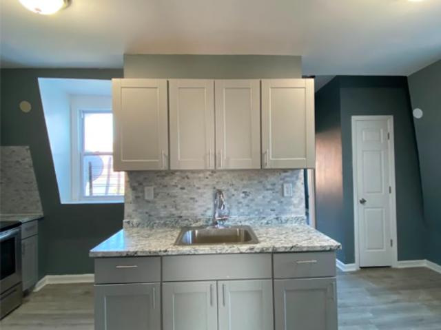2 BR, 1 BA Apartment 155 Waverly St, Yonkers, NY 10701