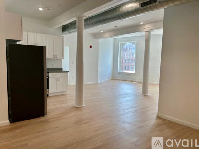 2 BR, 1 BA Apartment 155 River Street, Unit 3C, Troy, NY 12180