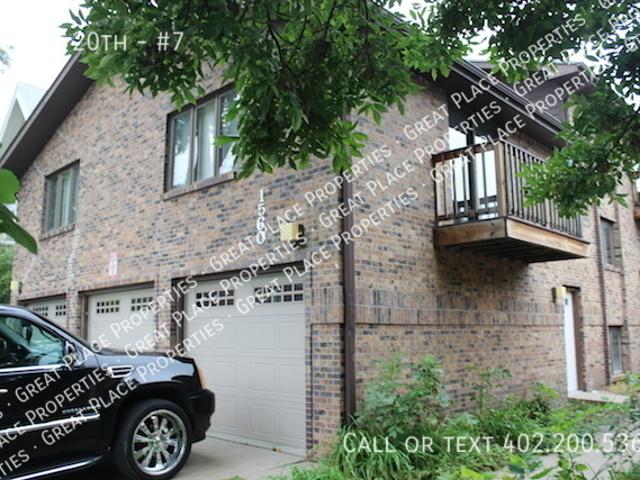 2 BR, 1 BA Apartment 1560 S 20th, Lincoln, NE 68502