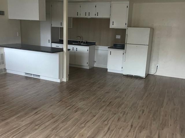 2 BR, 1 BA Apartment 1560 Ronald Ave, Unit 3, Fortuna, CA 95540