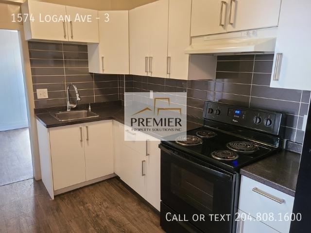 2 BR, 1 BA Apartment 1574 Logan Ave, Winnipeg, MB R3E 1S3