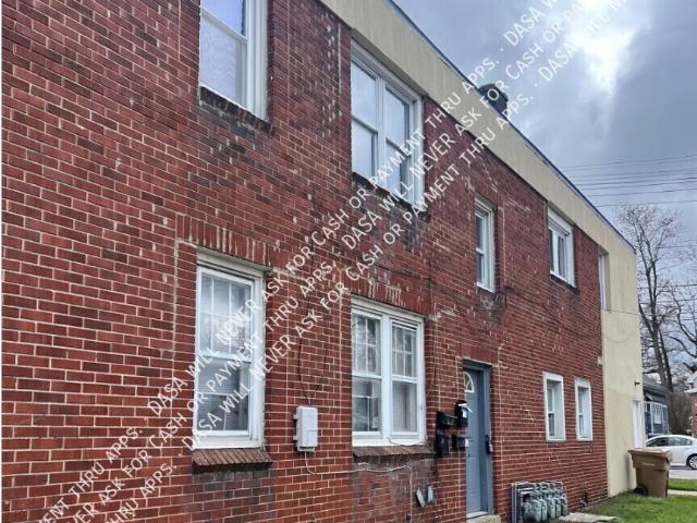2 BR, 1 BA Apartment 1584 E Delavan Ave, Cheektowaga, NY 14215