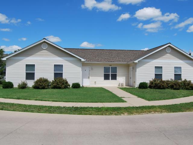 2 BR, 1 BA Apartment 1600 Yost Avenue, Marion, IL 62959
