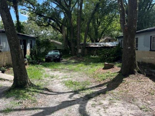 2 BR, 1 BA Apartment 1601 East Marks Drive, Tampa, FL 33604