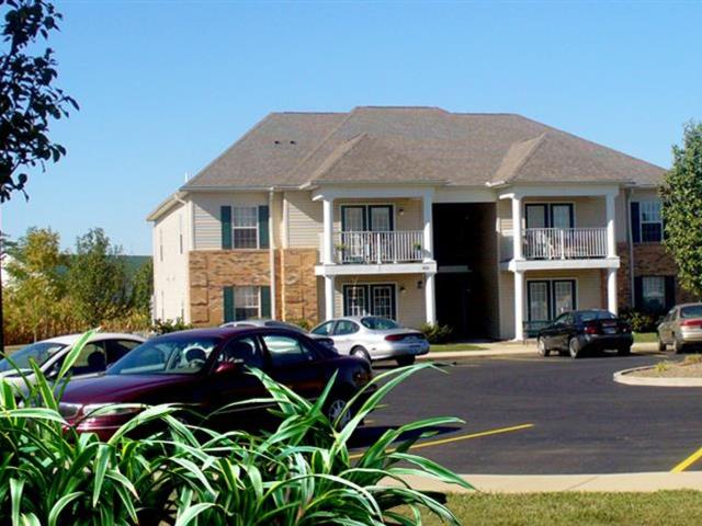 2 BR, 1 BA Apartment 1608 Crown Road, Greenville, IL 62246