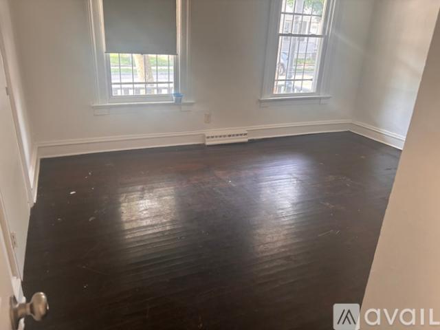 2 BR, 1 BA Apartment 160 Spring Street, Unit 1, New Haven, CT 06519