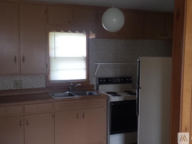 2 BR, 1 BA Apartment 1616 W Ash Ave, Unit 1616, El Dorado, KS 67042