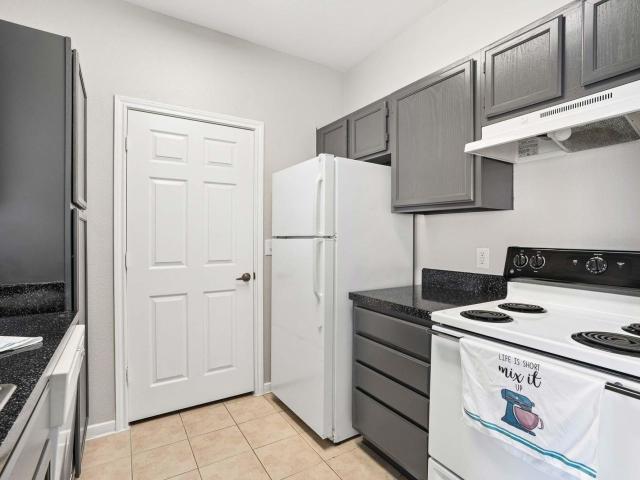 2 BR, 1 BA Apartment 16170 Westpark Drive Unit 144, Houston, TX 77082