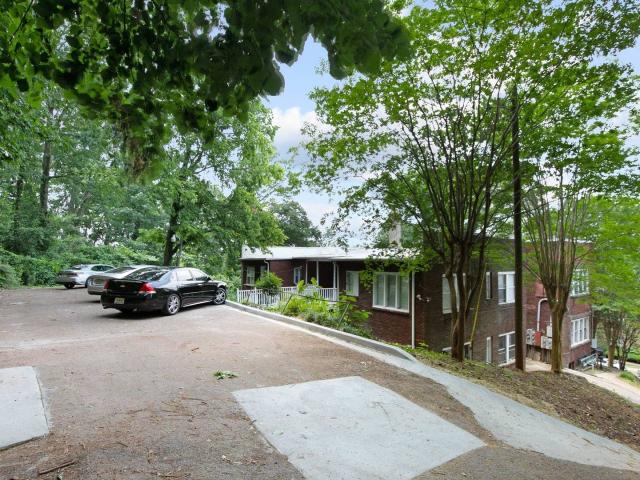 2 BR, 1 BA Apartment 1619 16th Avenue South Unit 3, Birmingham, AL 35205