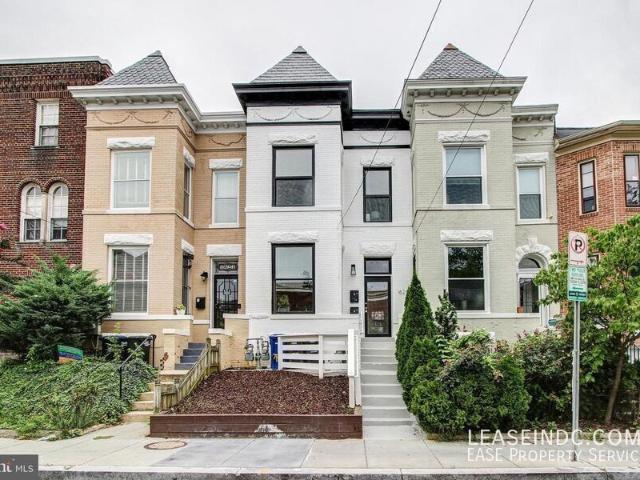 2 BR, 1 BA Apartment 1626 Monroe Street NW, Washington, DC 20010