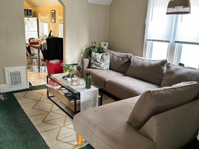 2 BR, 1 BA Apartment 1628 E Belleview Pl, Unit Upper, Milwaukee, WI 53211