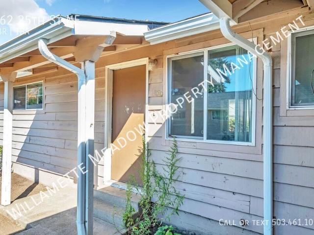 2 BR, 1 BA Apartment 162 25th St NE, Salem, OR 97301