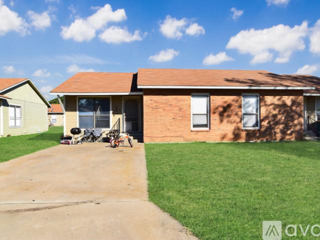 2 BR, 1 BA Apartment 1633 Kelly Dr, Belton, TX 76513