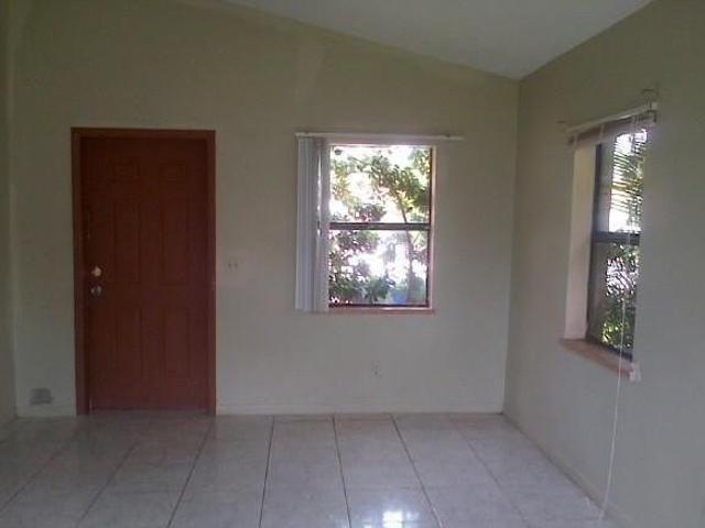 2 BR, 1 BA Apartment 1640 Southwest 40th Terrace, Fort Lauderdale, FL 33317