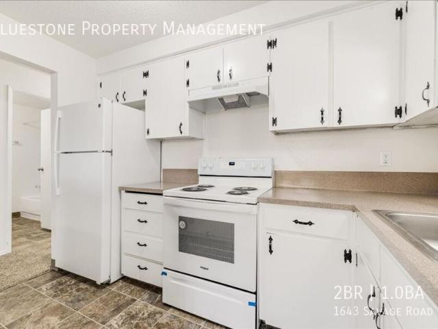 2 BR, 1 BA Apartment 1643 Savage Road NE, Salem, OR 97301