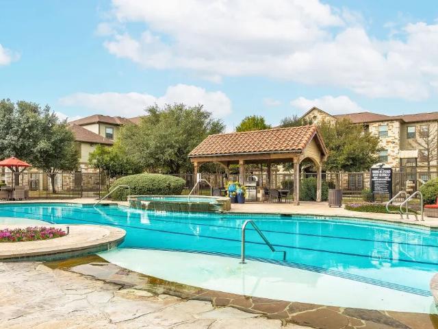 2 BR, 1 BA Apartment 16505 Lookout Hollow Cir Unit 0631, Schertz, TX 78154