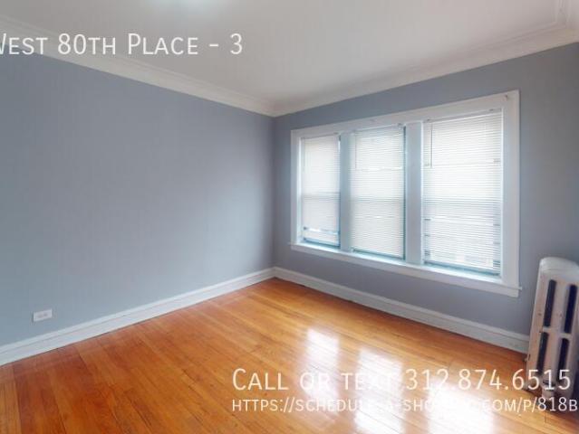 2 BR, 1 BA Apartment 1650 West 80th Place, Chicago, IL 60620