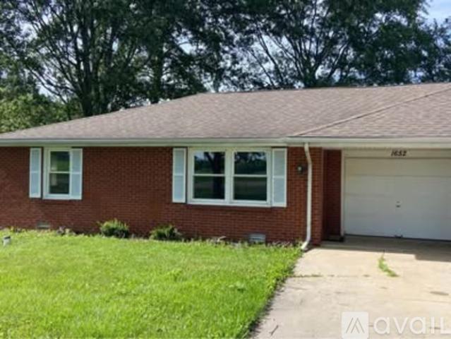 2 BR, 1 BA Apartment 1652 US 36, Markleville, IN 46056