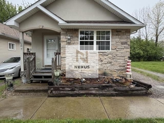 2 BR, 1 BA Apartment 165 E 316th St, Willowick, OH 44095