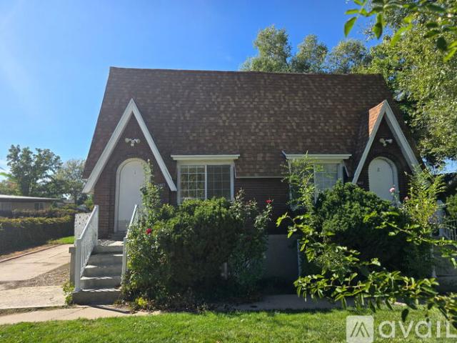 2 BR, 1 BA Apartment 1667 N 200 W, Bountiful, UT 84010