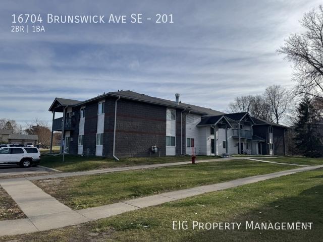 2 BR, 1 BA Apartment 16704 Brunswick Ave SE, Prior Lake, MN 55372