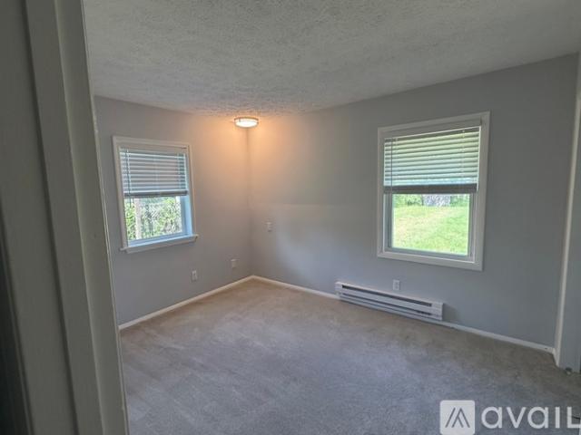 2 BR, 1 BA Apartment 16710 136th Ave, Unit 16710 136th Avenue, Nunica, MI 49448