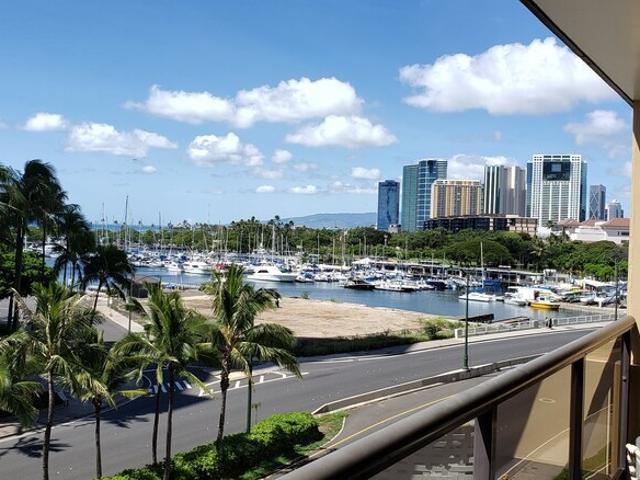 2 BR, 1 BA Apartment 1684 Ala Moana Blvd, Unit 452, Honolulu, HI 96815