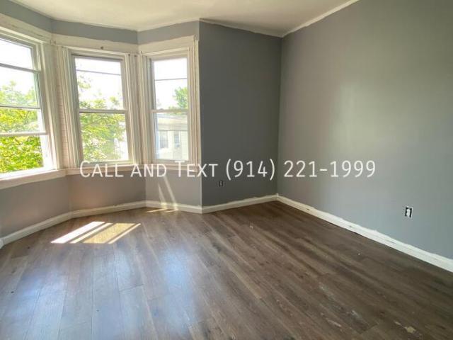2 BR, 1 BA Apartment 16 Mulberry St, Yonkers, NY 10701