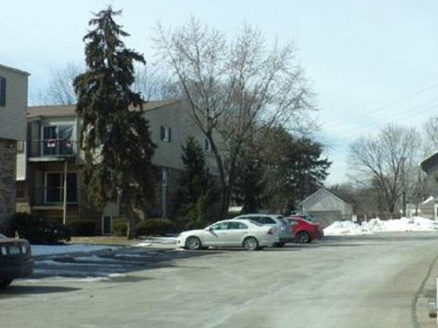 2 BR, 1 BA Apartment 17010 Clinton River Rd, Unit 168 C, Clinton Township, MI 48038