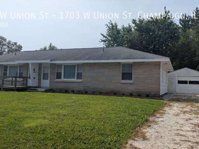 2 BR, 1 BA Apartment 1703 W Union St, Champaign, IL 61821