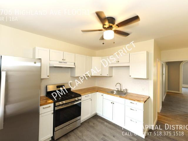 2 BR, 1 BA Apartment 1706 Highland Ave FLOOR1, Troy, NY 12180