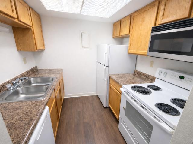 2 BR, 1 BA Apartment 1706 Onsgard Road, Madison, WI 53704