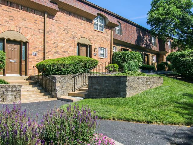 2 BR, 1 BA Apartment 170 Steamboat Lane Unit 24 303, Ballwin, MO 63011